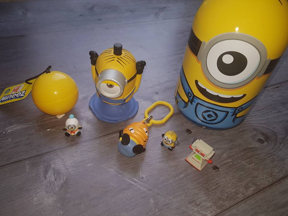 Despicable Me Minions Mineez and more - Tired Mummy of two